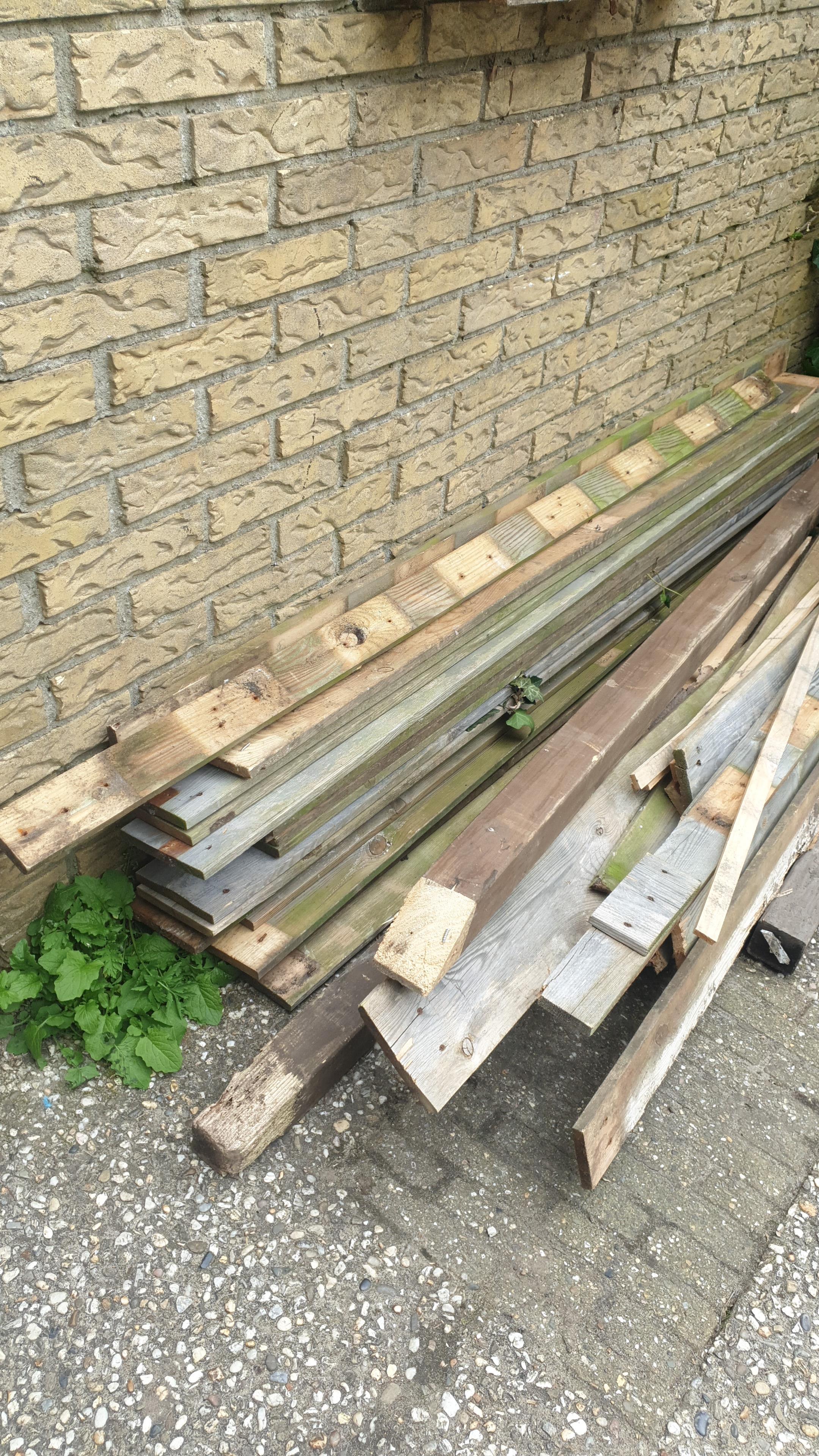 TUINPLANKEN in Hoofddorp - Doe-het-zelf, Bouwmaterialen | Gratis af te ...