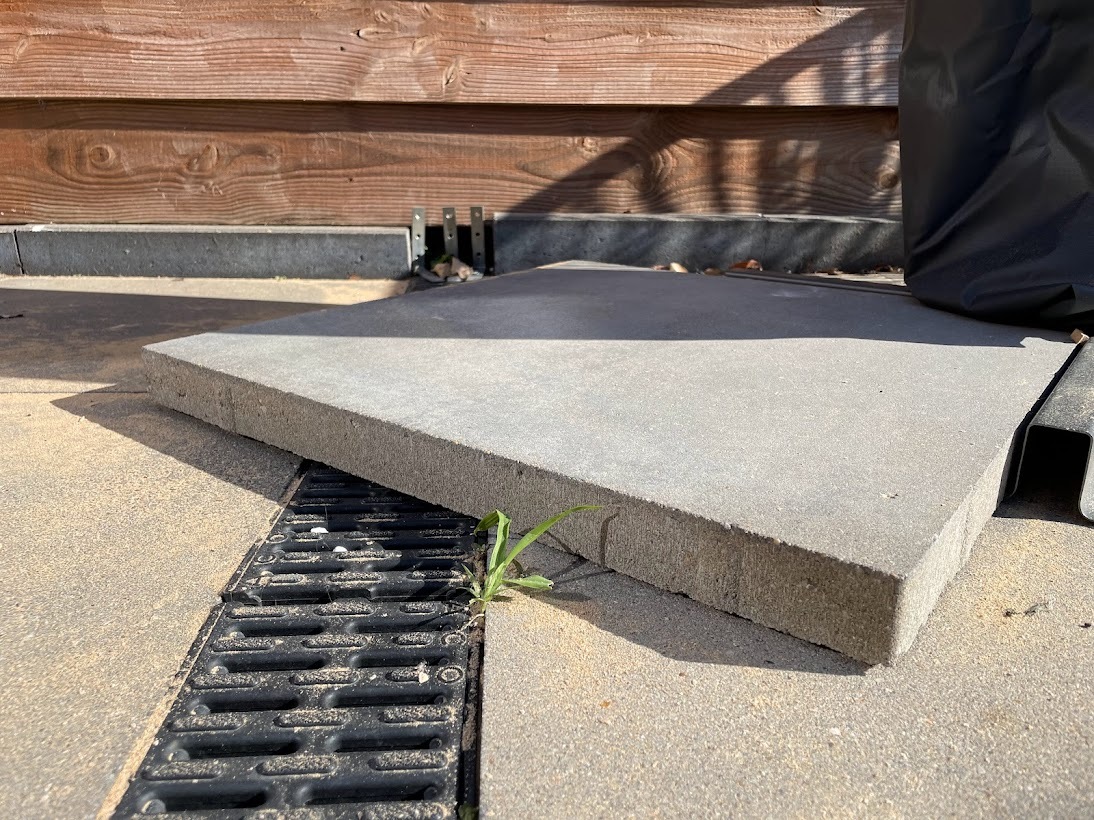 ZO'N 100 TUINTEGELS - 60X60X4 CM, GRIJS BETON in Hilversum - Tuin en ...