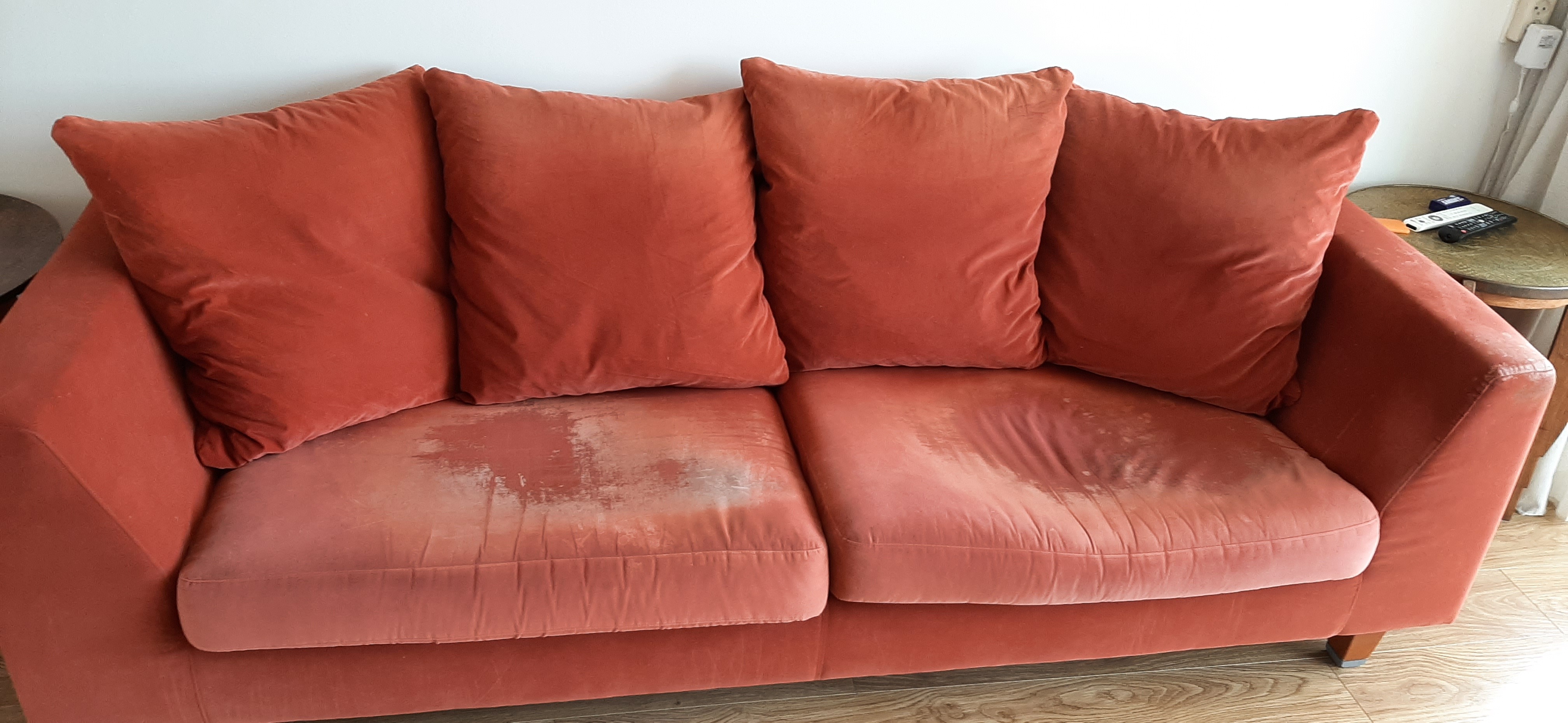 RODE BANK 230CM in Utrecht - Huis en Inrichting, Banken en Stoelen ...