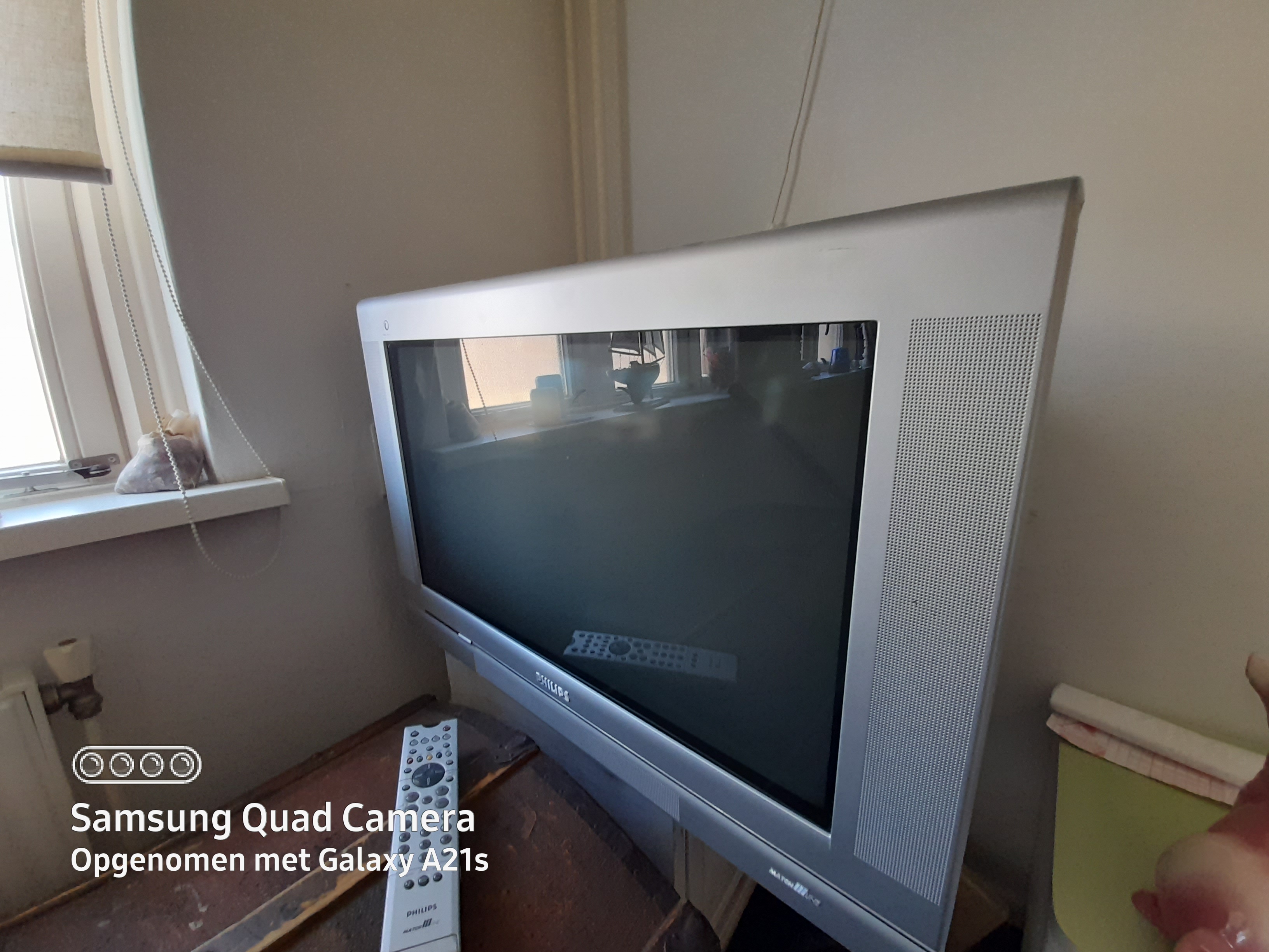 TV/PHILIPS/DOLBY SURROUND/PRO LOCIC/MATCHLINE in Doesburg - Audio en TV ...