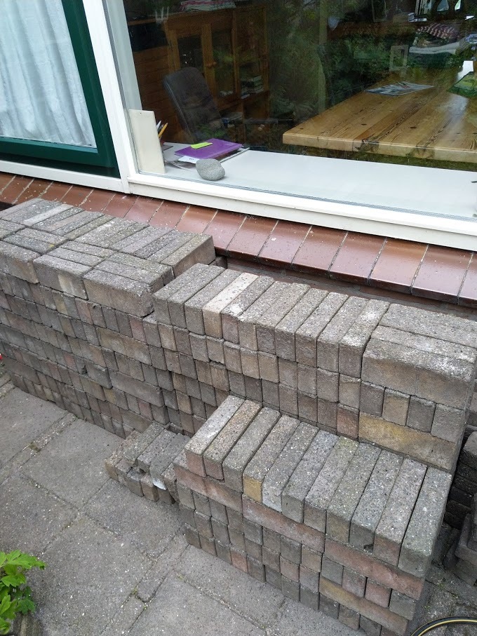BETONSTENEN in Den Helder - Tuin en Terras, Tegels en Sierbestrating ...