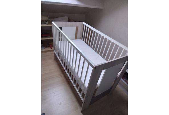 WIT KINDERLEDIKANT MET MATRAS in Broek in Waterland - Kinderen en Baby ...