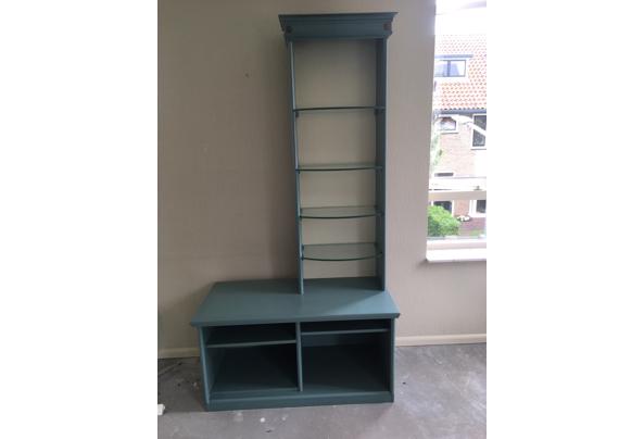 GROENE KAST MET GLAZEN PLANKEN in Hilversum - Huis en Inrichting ...