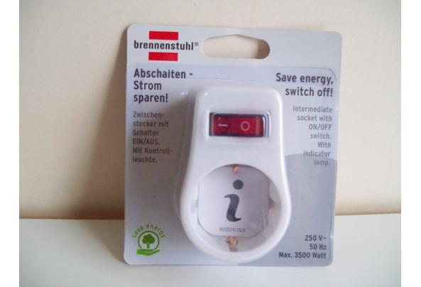 TUSSENSTEKKER MET ROOD AAN/UIT SCHAKELAAR ROOD LAMPJE in Amsterdam ...