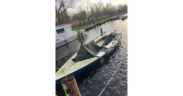 POLY VALK - PRIMA BOOT - HEEFT WEL EEN ONDERHOUDSBEURTJE NODIG. in ...