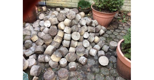 RONDE TUIN TEGELS/KLINKERS in Delft - Tuin en Terras, Tegels en ...