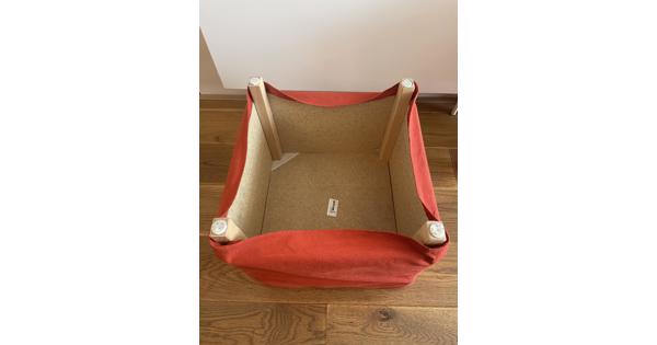 RODE POEF/KRUK VAN STOF (IKEA) in Amsterdam - Huis en Inrichting ...