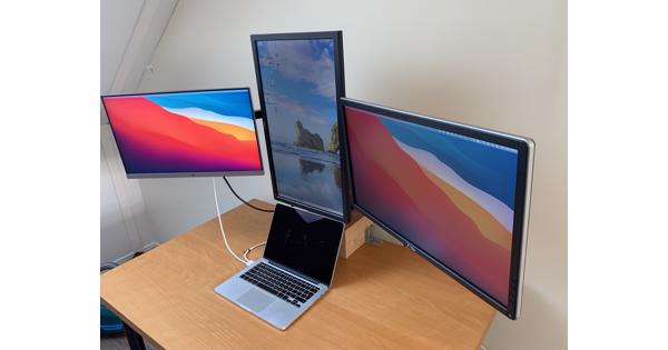 BUREAUBEUGEL VOOR 3 MONITOR SCHERMEN INCLUSIEF SCHERMEN in Oegstgeest ...